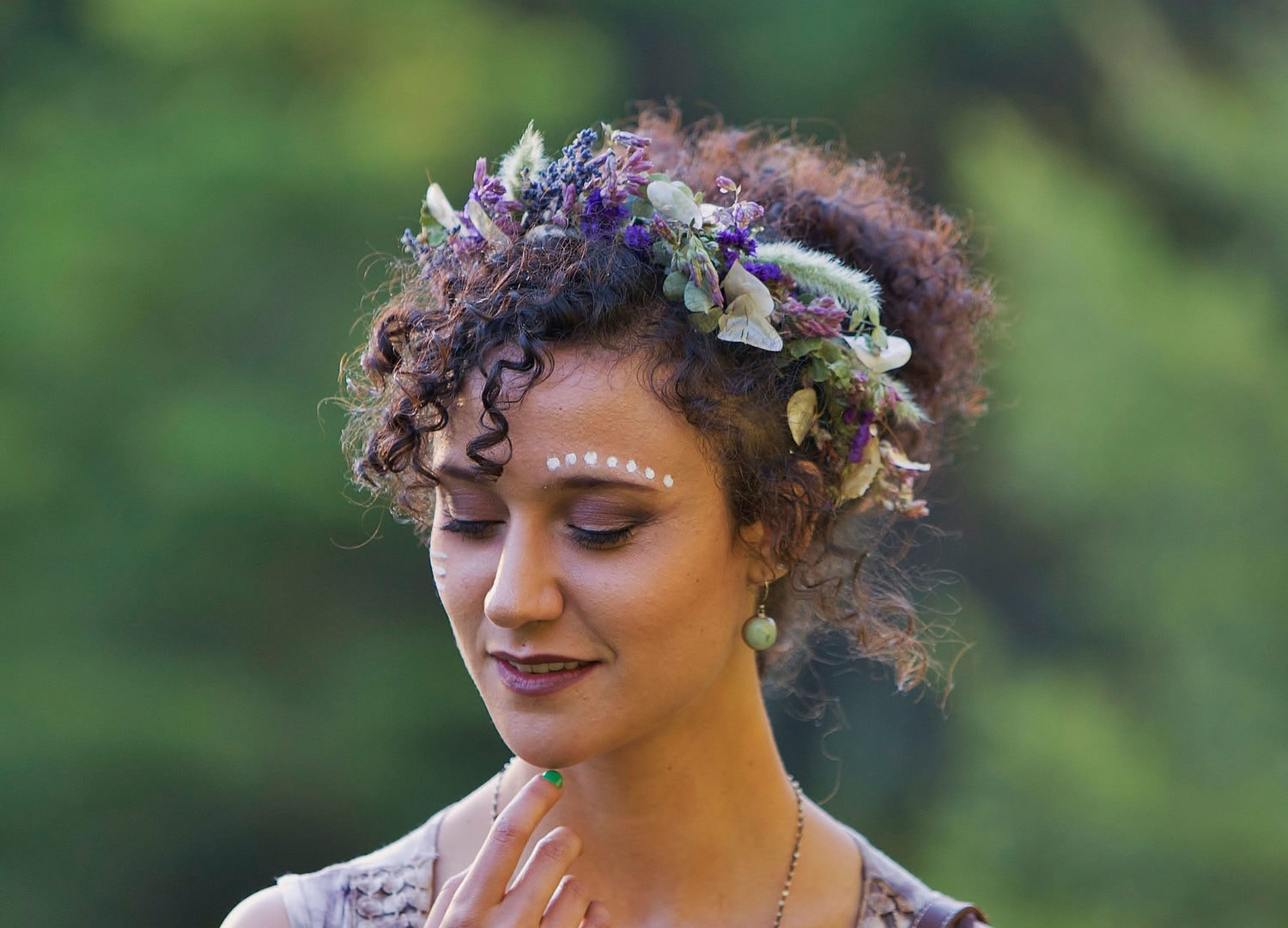 History-of-the-Folk-Flower-Crown || Flower Blog || Earth Within {Flowers}
